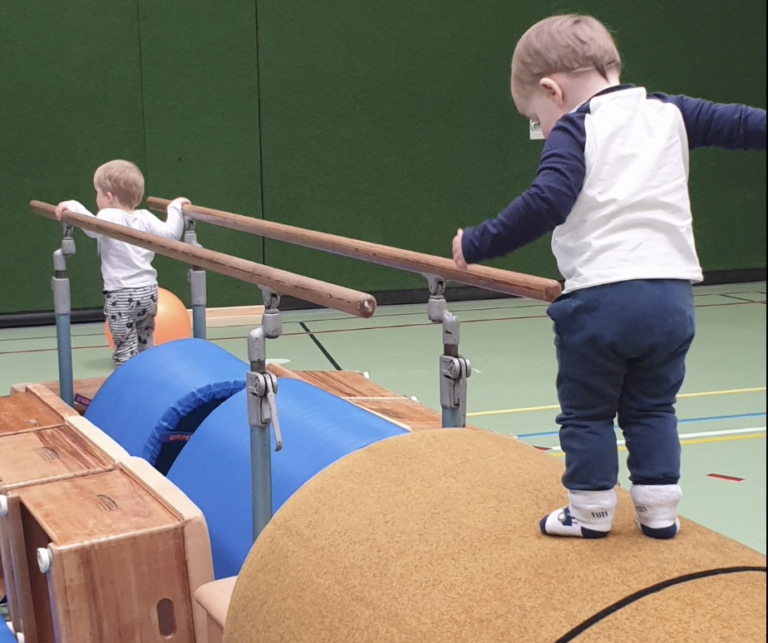 Turnen für Kinder ab 2,5 Jahren - Quartiertreffpunkte Basel